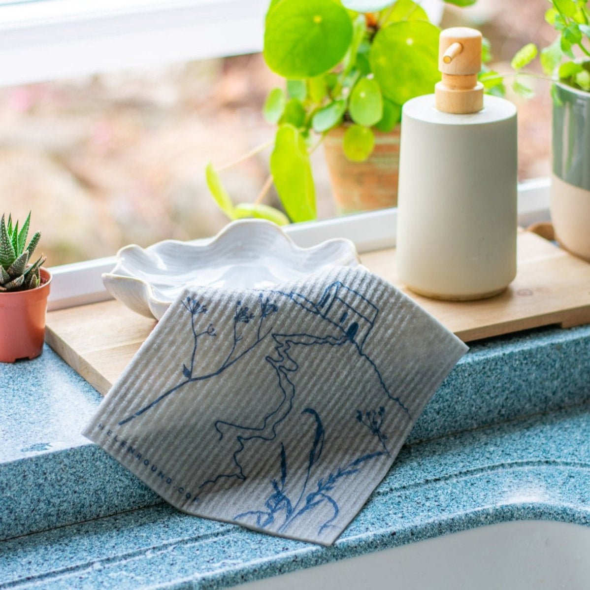Eco Kitchen Sponge Cloths in Rame Head Design